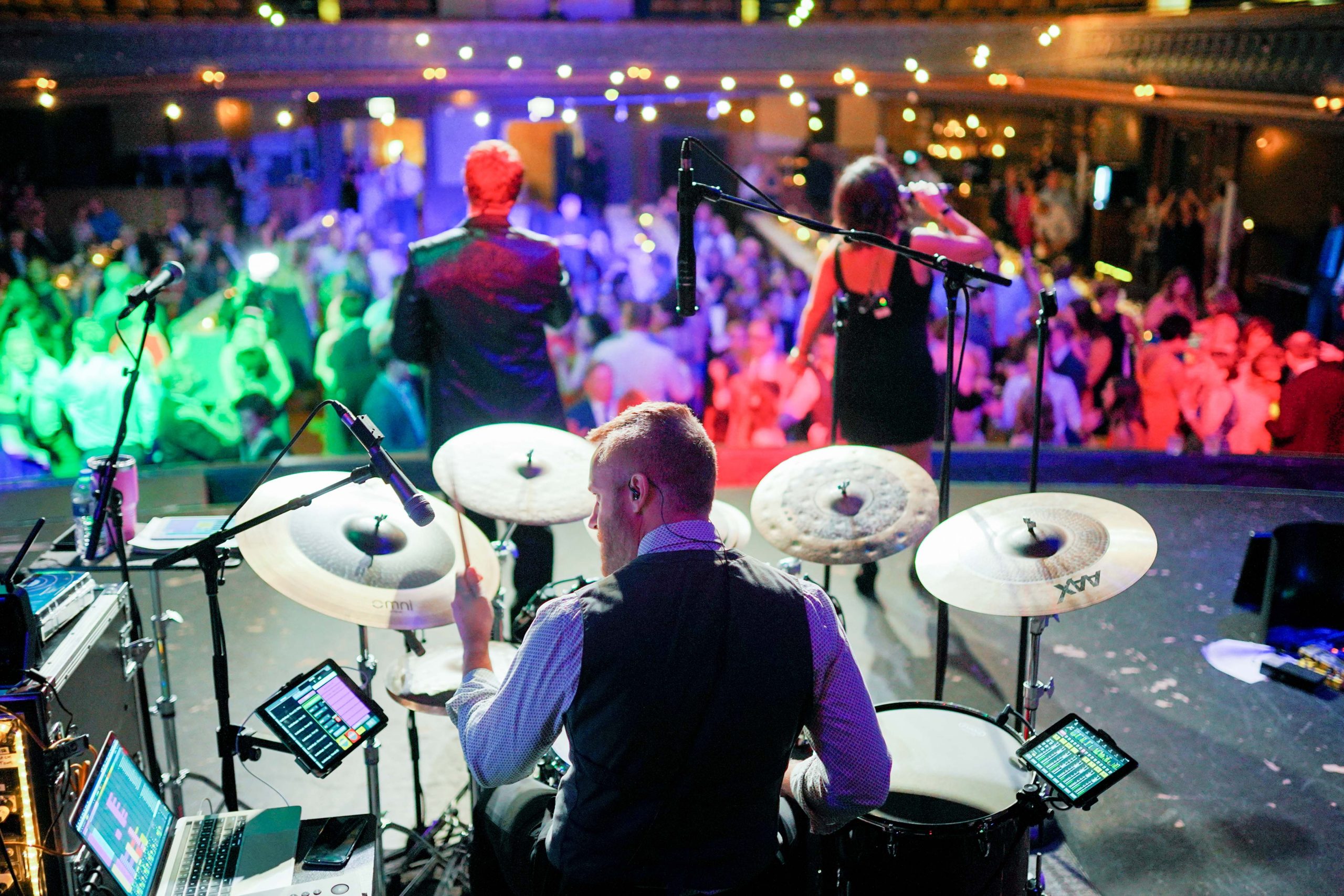 Exclusive Talent - Magnificent Events