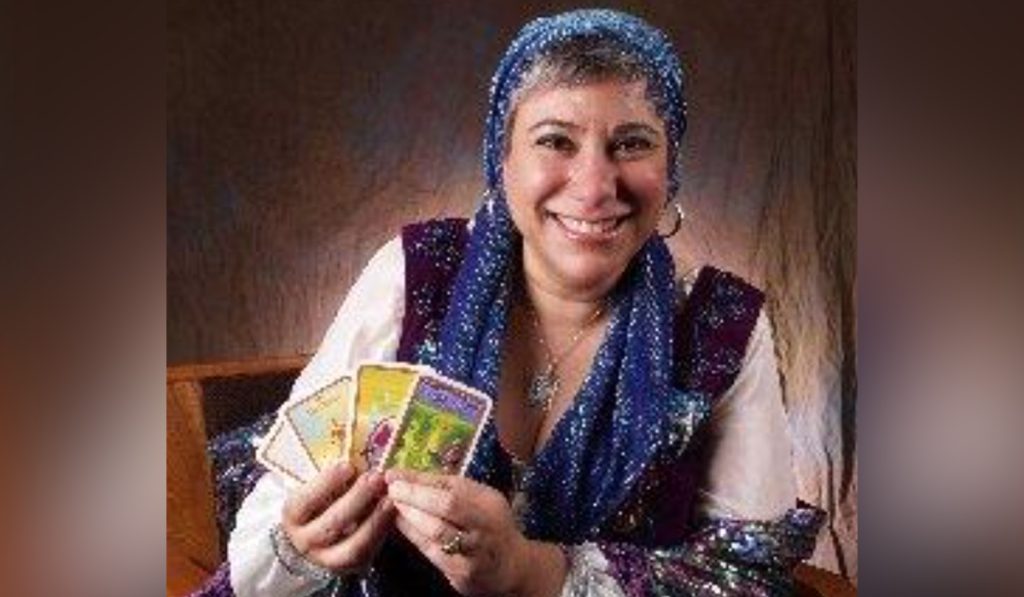 Tarot Card Reader - Magnificent Events